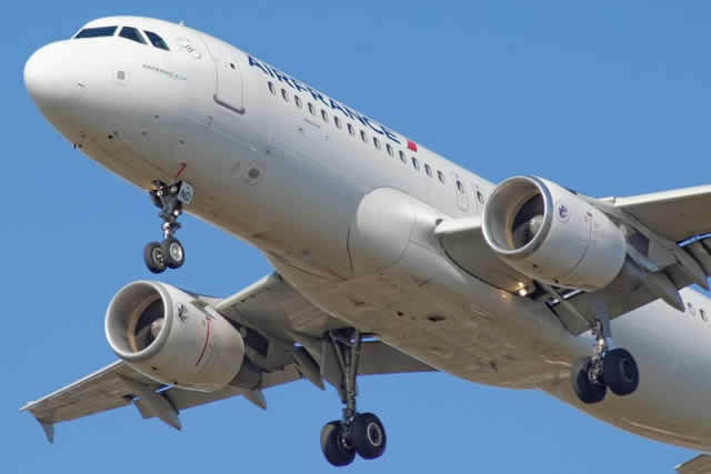 Airbus A320 Spotting Guide, A320 Family Comparison Charts, A320neo ...